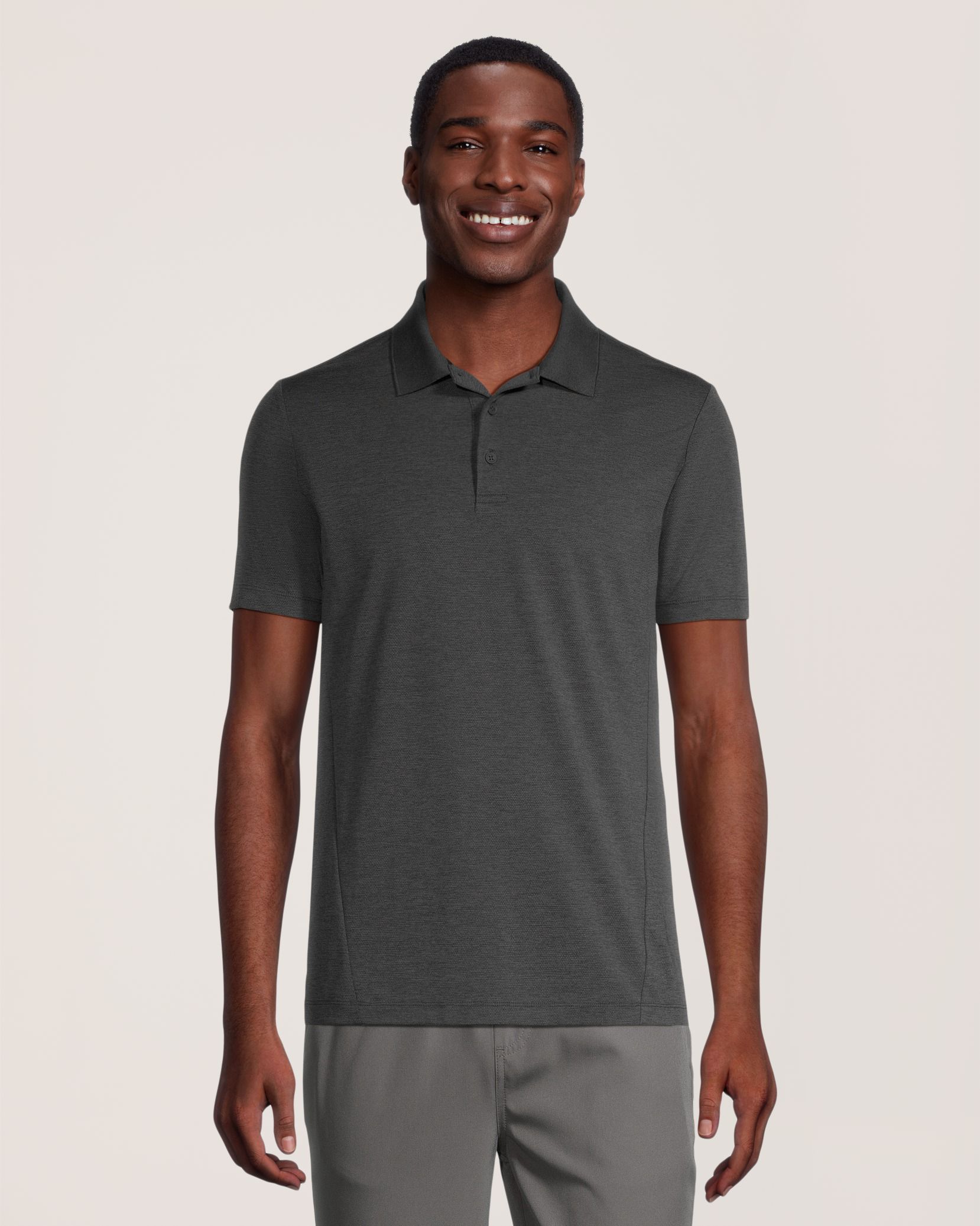 Polos extensibles perforés pour hommes, Matrix | L’Équipeur